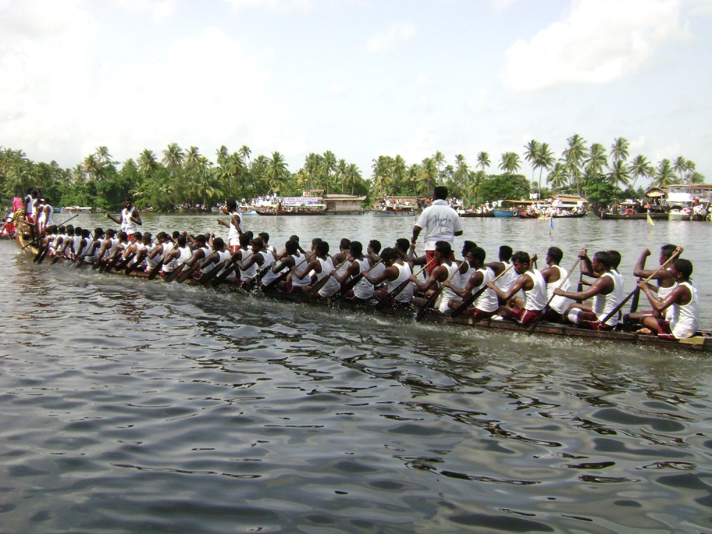 Alleppey_ Nehru_Trophy_Boat_Race - Kerala Tourism & Travel Blog